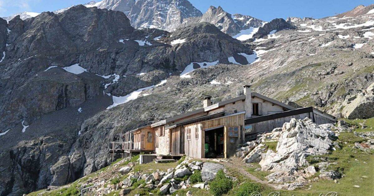 Refuge Evariste Chancel | Outtrip